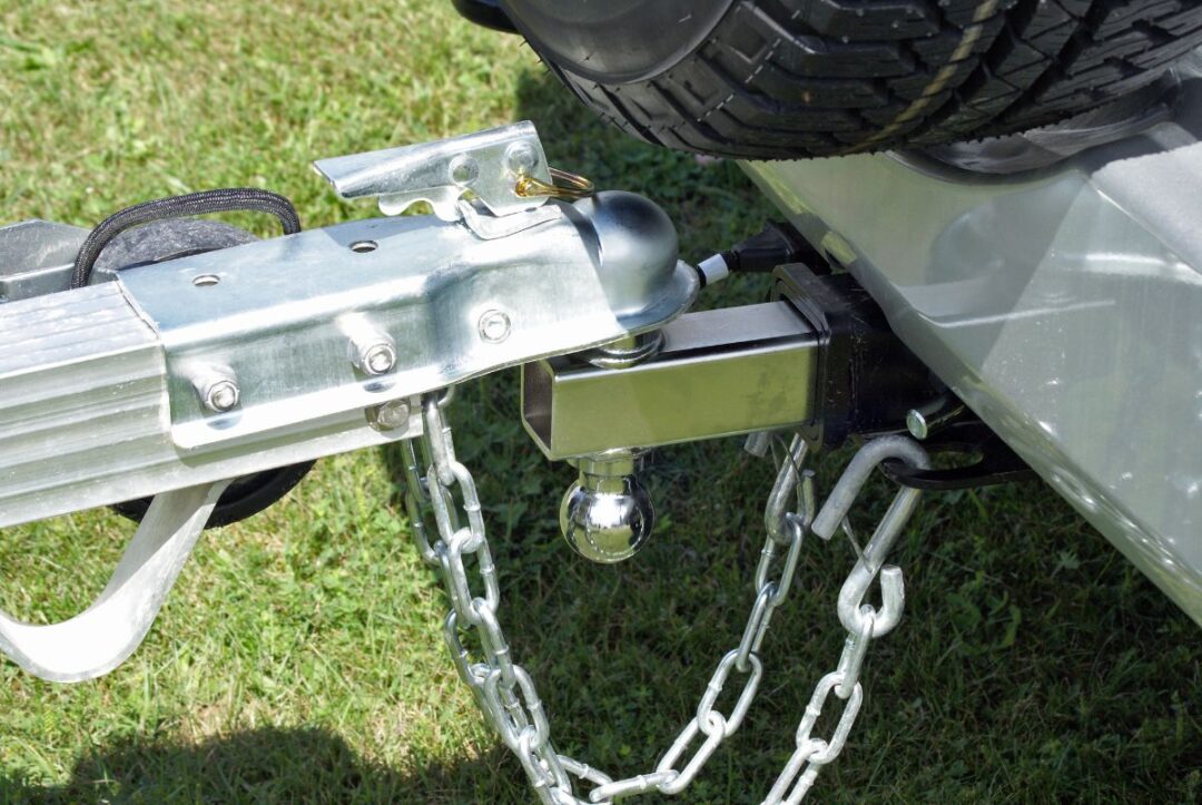 5 Different Types of Hitches for Cars - Jalopy Talk